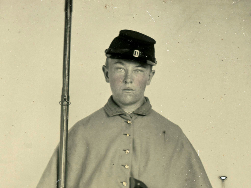 25 portraits of Civil War soldiers at the Gettysburg battle