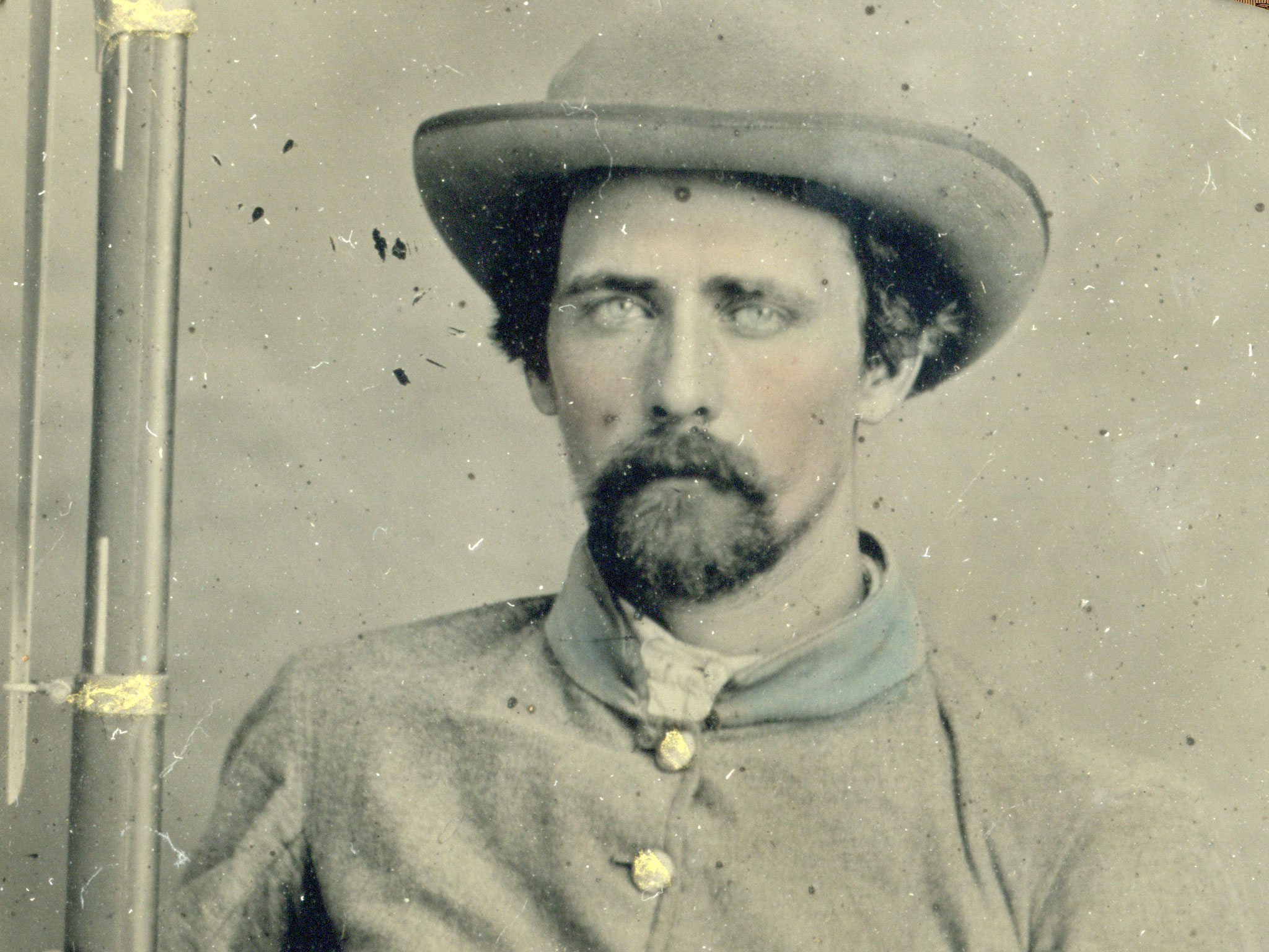 Union and Confederate Soldiers
