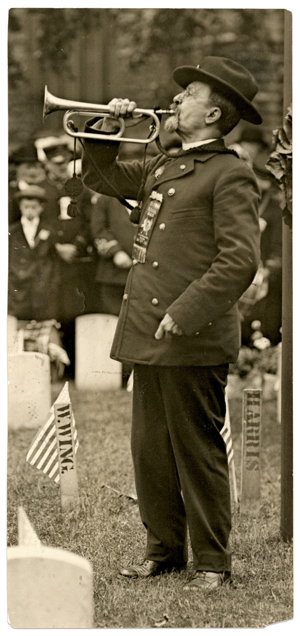 Civil War Union soldiers pictured with bugles and trumpets.