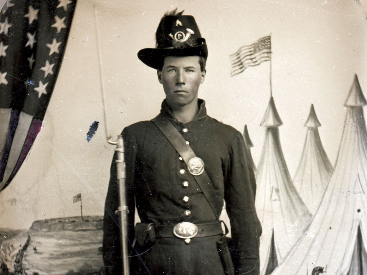 Common Elements in Painted Military Backdrops